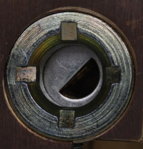 Disc detainer - Lockwiki